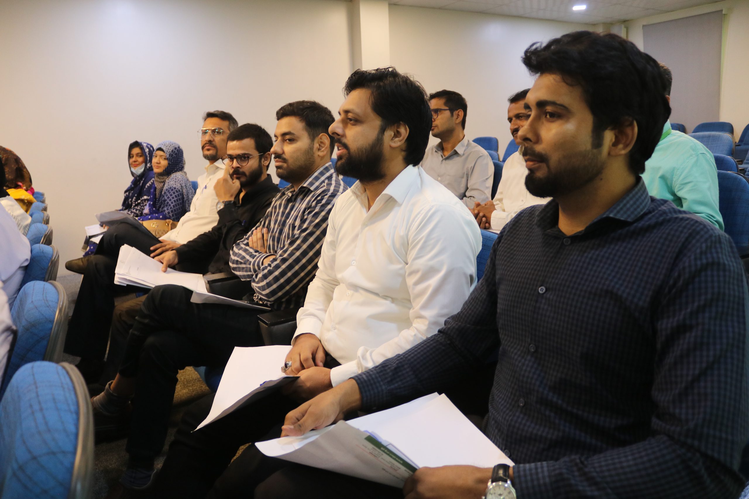 SHCC team's training on First Aid and Emergency Response - Sindh ...